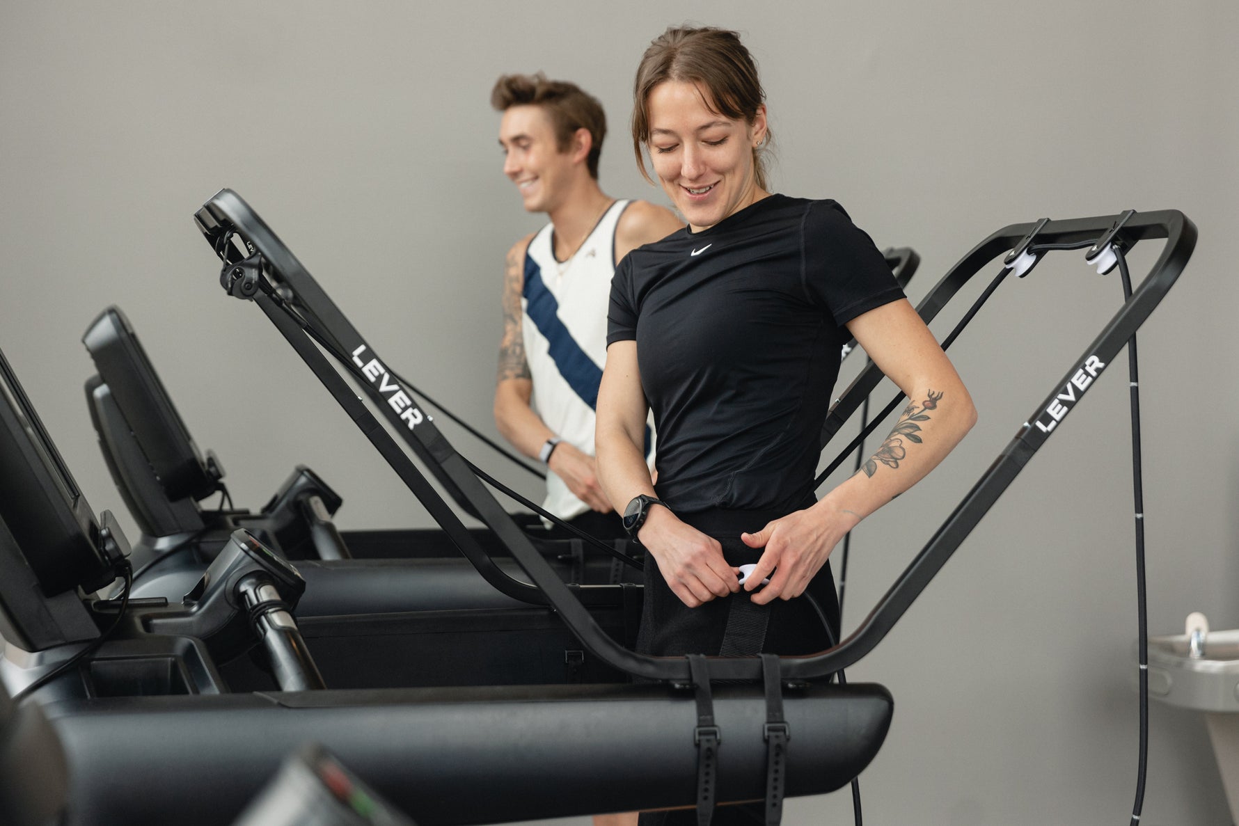 LEVER UP – Lever Movement